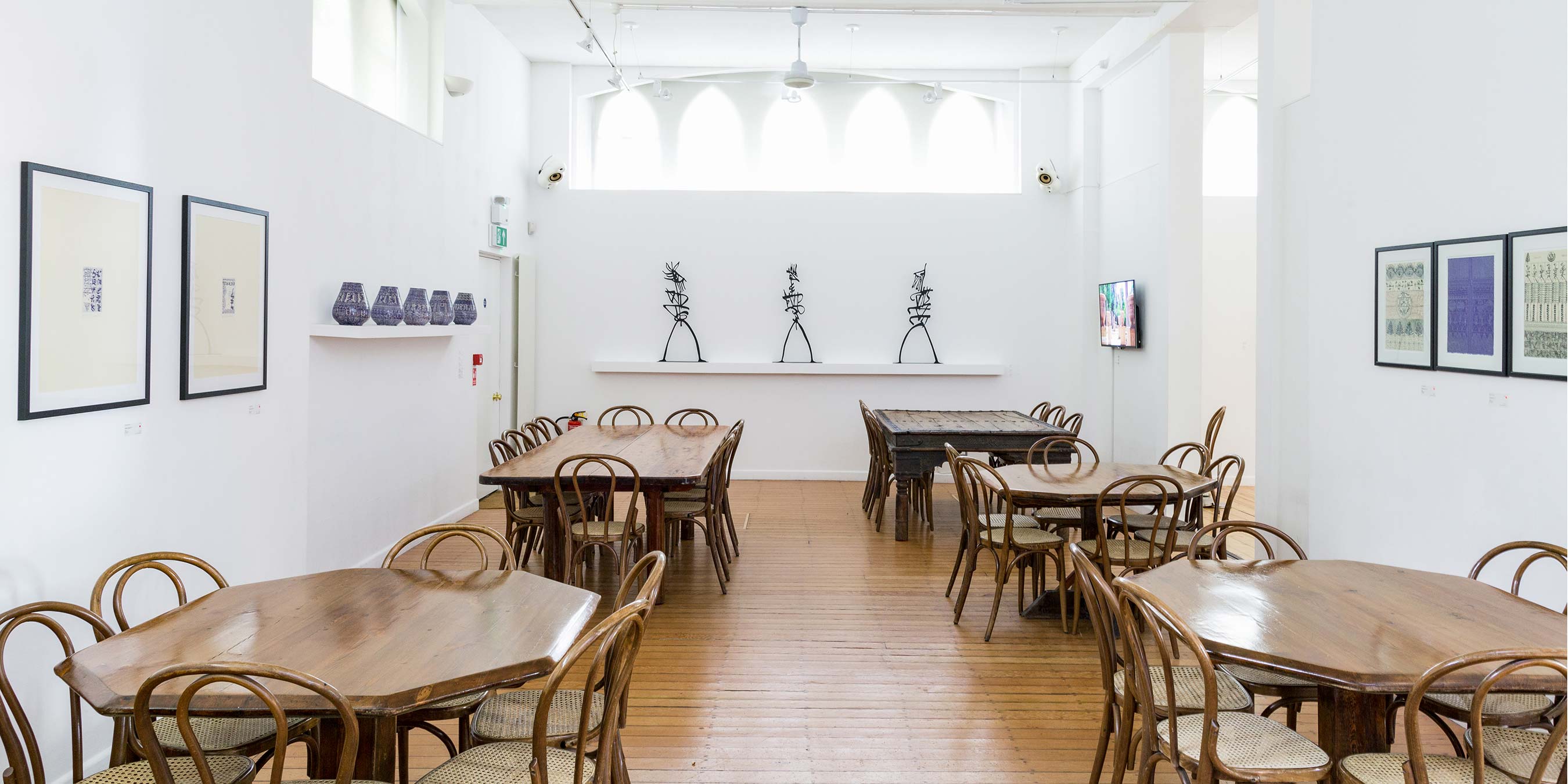 OCTOBER GALLERY: SPACE & VENUE HIRE, CENTRAL LONDON: GALLERY & COURTYARD