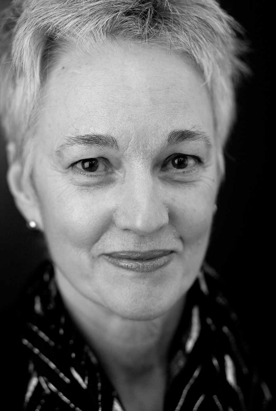 OCTOBER GALLERY: ABOUT US